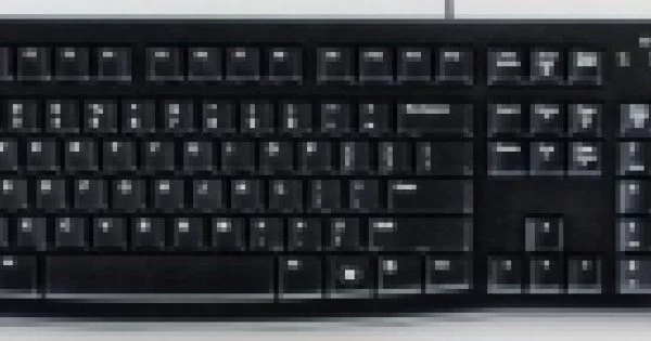 Logitech K120 Corded Keyboard clavier USB QWERTY Italien Noir 920 ...